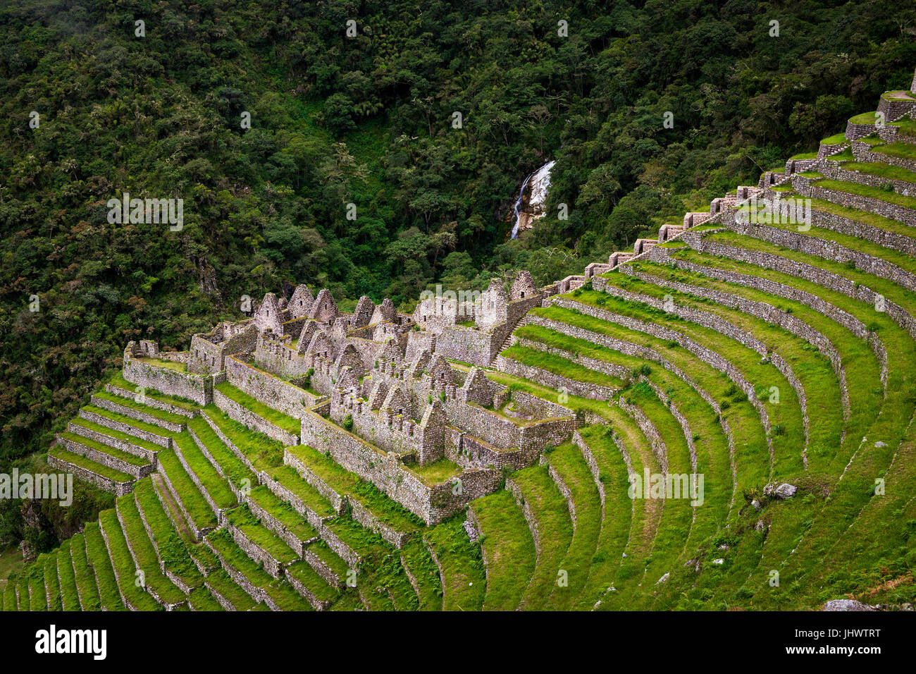 The Inca ruins of Winay Wayna along the Inca Trail to Machu Picchu in ...