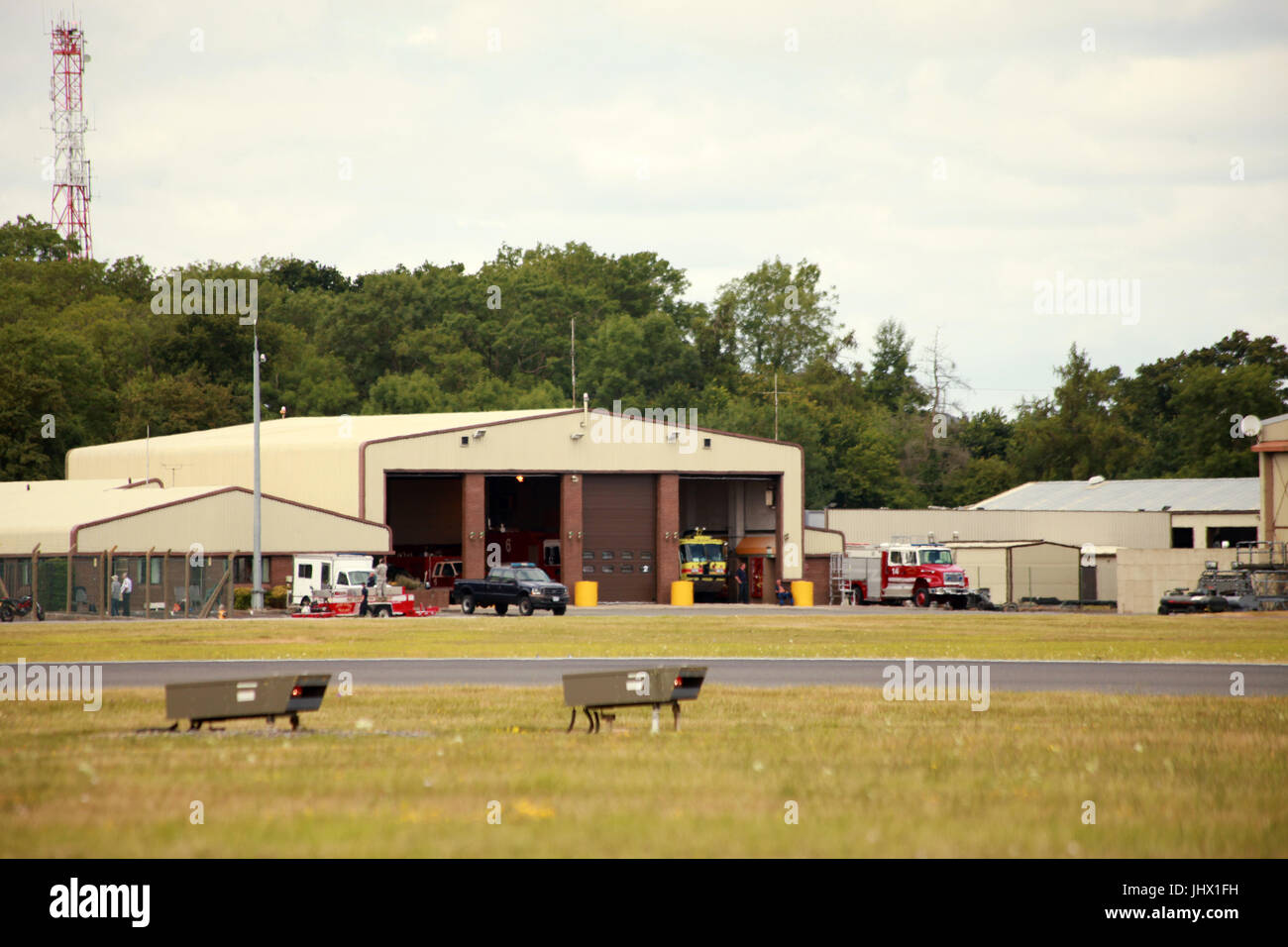 Airfield infrastructure hi-res stock photography and images - Alamy