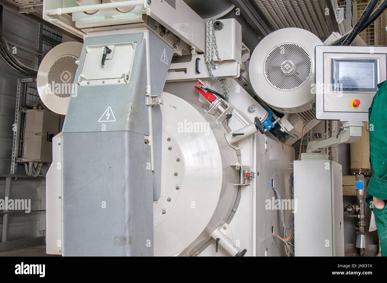 Feed production assembly line hi-res stock photography and images - Alamy