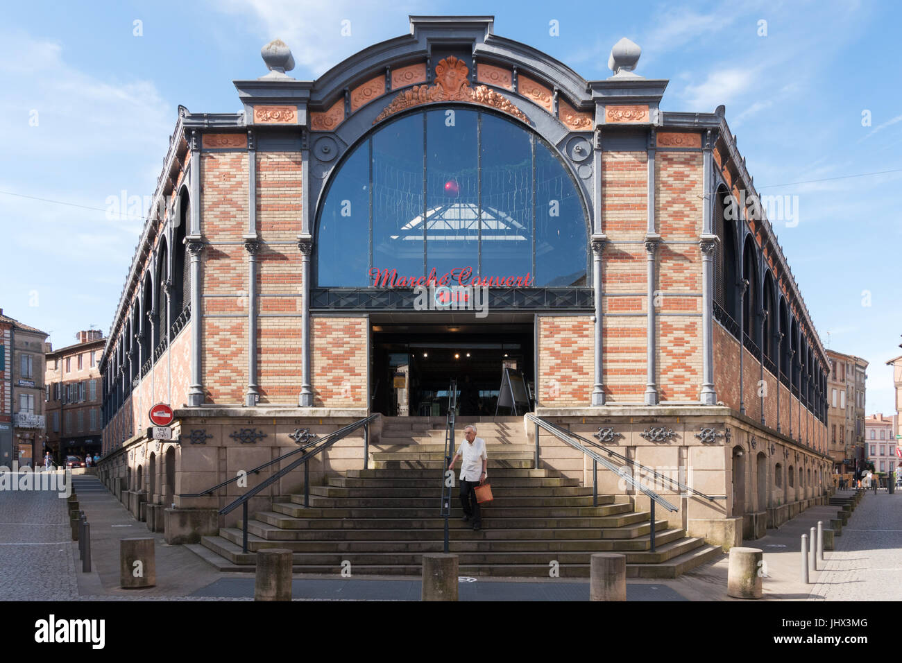 Marche couvert dalbi hi-res stock photography and images - Alamy