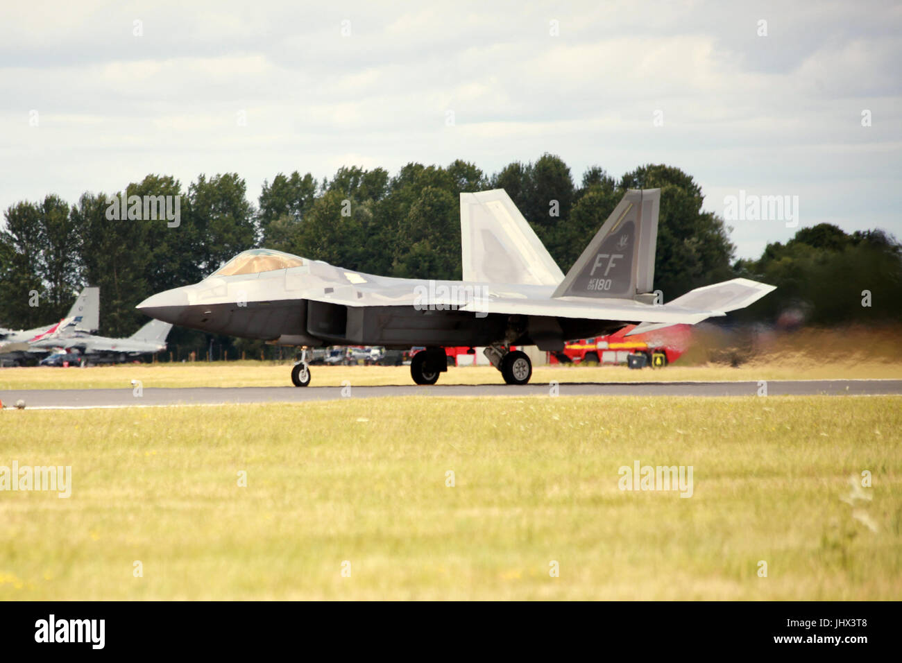 Raptor barrier system hi-res stock photography and images - Alamy