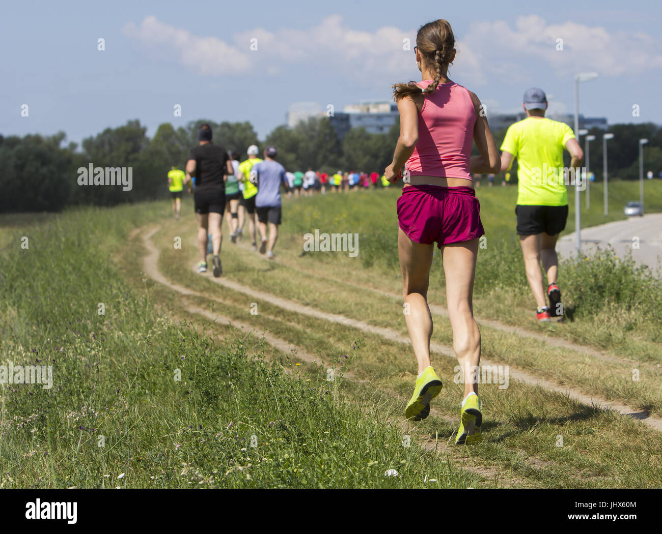 Marathon runners cross country hi-res stock photography and images - Alamy