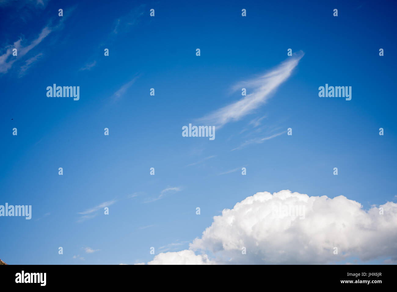 Blue sky thinking hi-res stock photography and images - Alamy