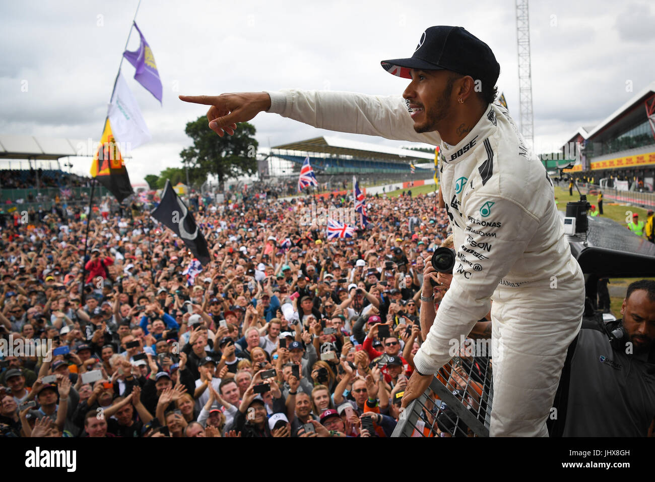 Silverstone Race Circuit, UK. Sunday 16th July 2017. Lewis Hamilton ...