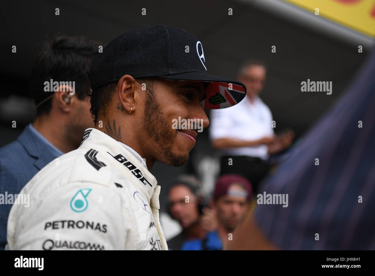 2017 silverstone lewis hamilton hi-res stock photography and images - Alamy