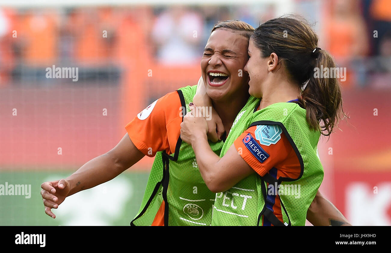 Utrecht, The Netherlands 16th July, 2017 Danielle van de Donk (r) of ...