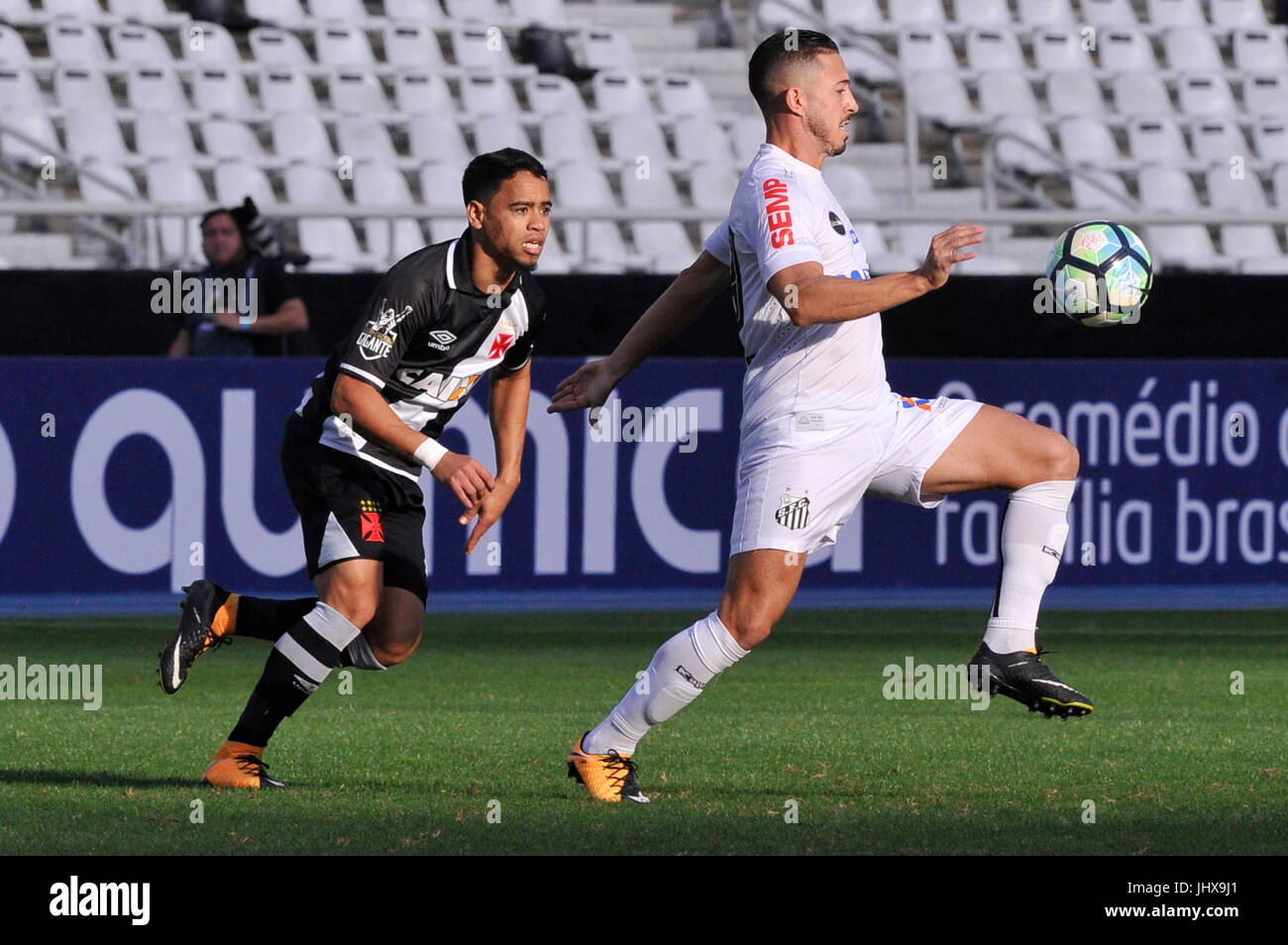 Rio De Janeiro, Brazil. 16th July, 2017. Pikachu during Vasco da Gama ...
