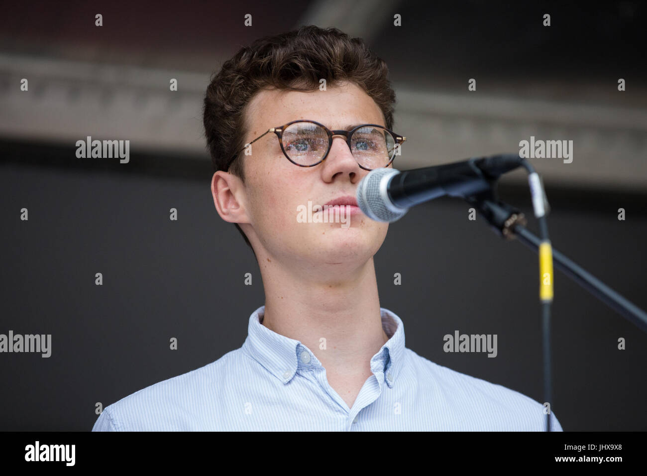George angus hi-res stock photography and images - Alamy