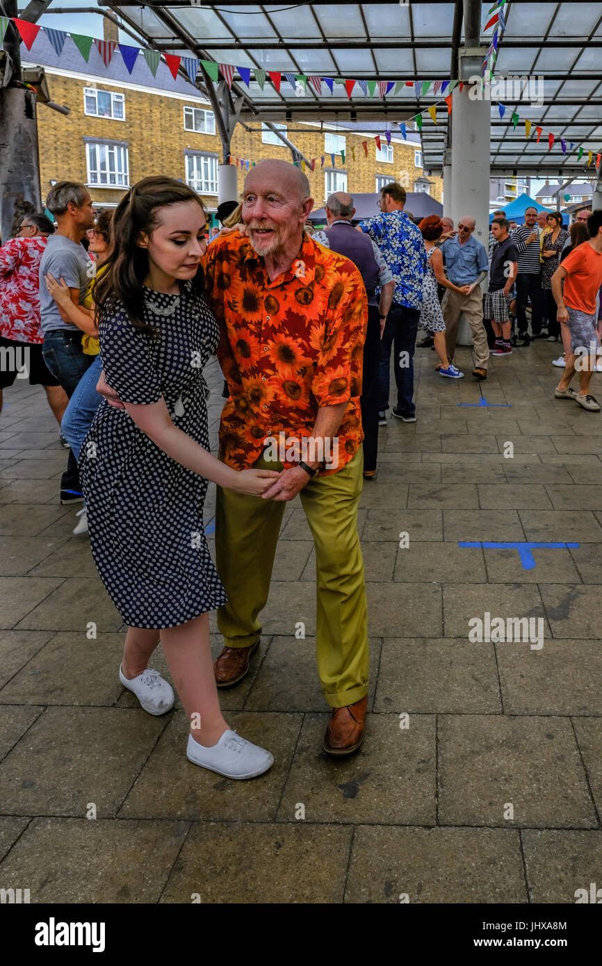 1950s couple dancing hi-res stock photography and images - Alamy