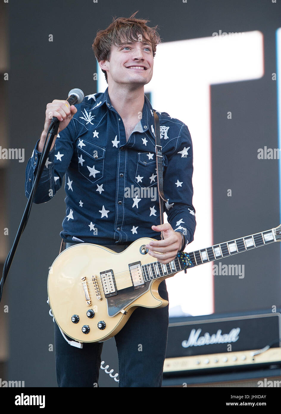 The dirty nil hi-res stock photography and images - Alamy