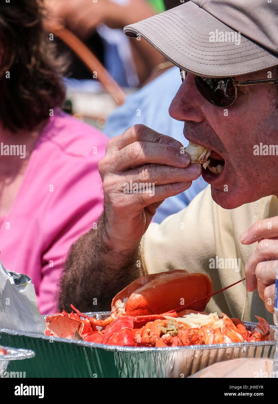 Los Angeles, USA. 16th July, 2017. A man enjoys lobsters during the ...