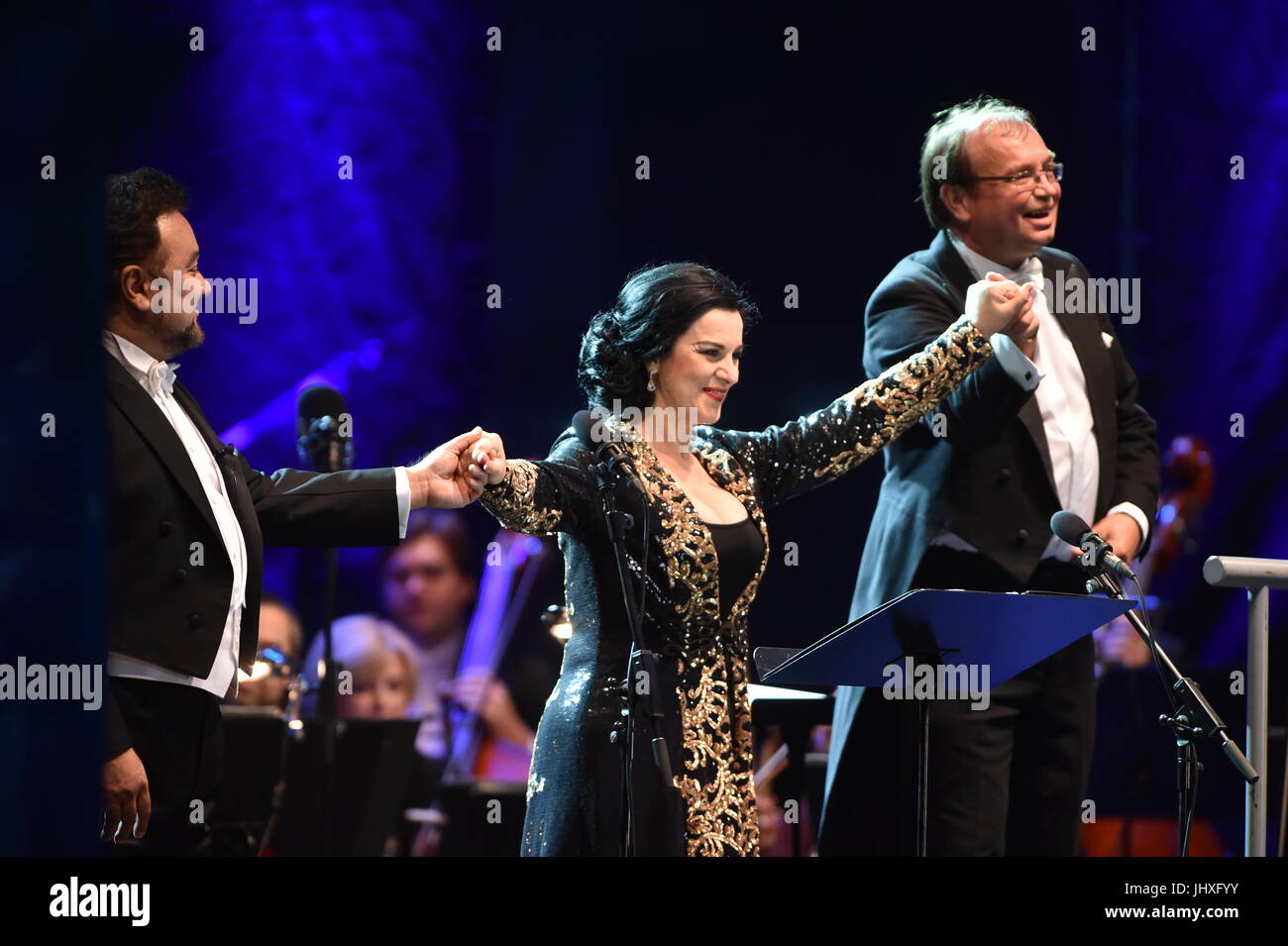 Romanian opera singer ANGELA GHEORGHIU (center), Mexican tenor RAMON ...