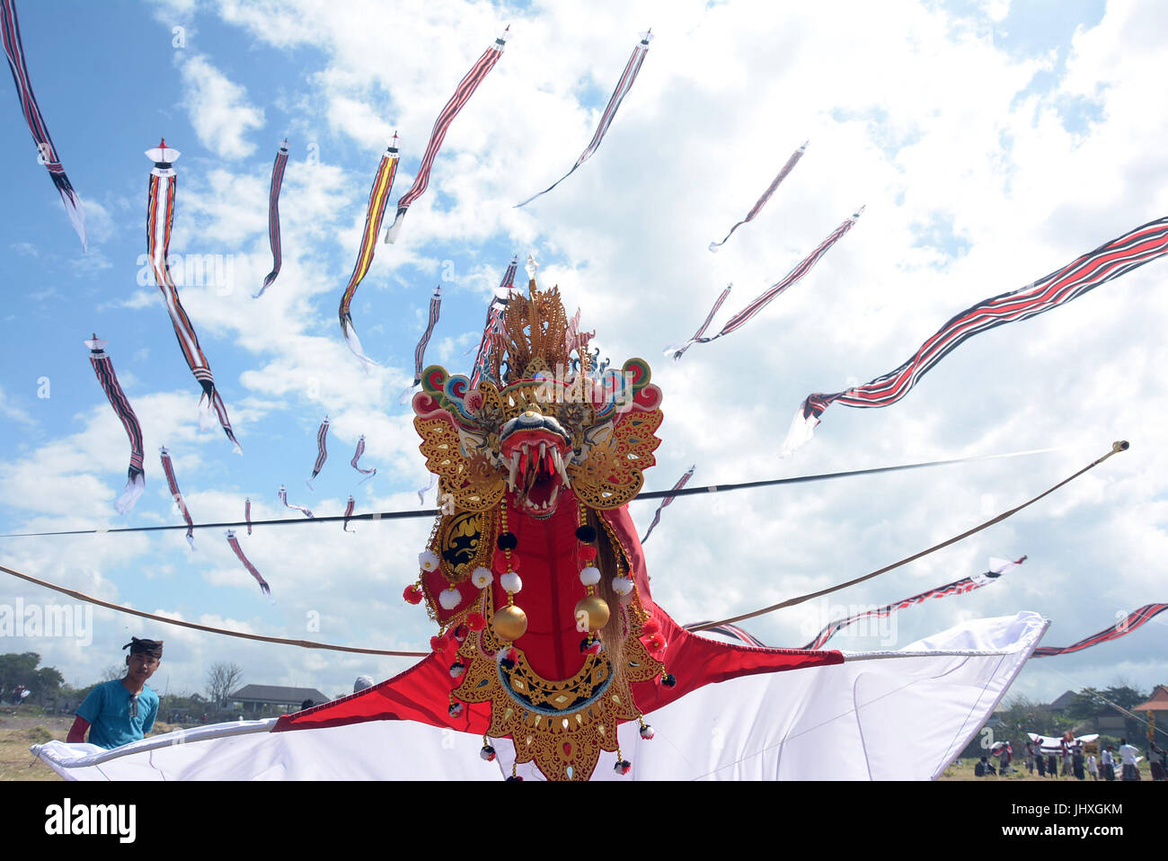 Bali, Indonesia. 16th July, 2017. Balinese fly their traditional kites ...