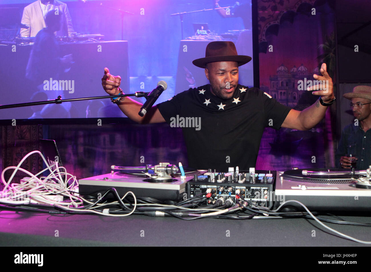 Dj D Nice