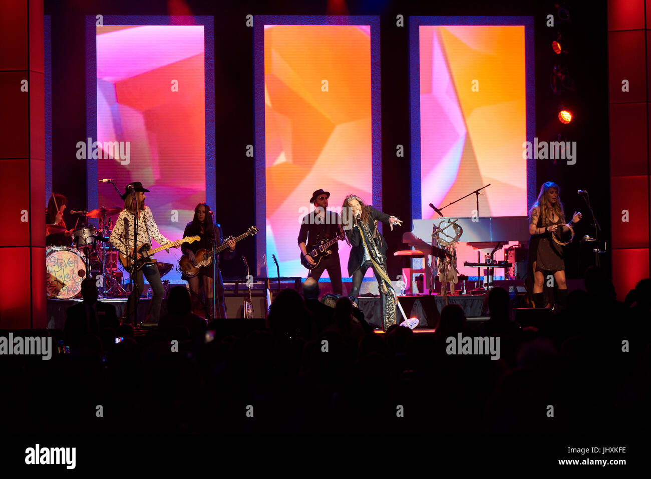 The loving mary band hi-res stock photography and images - Alamy