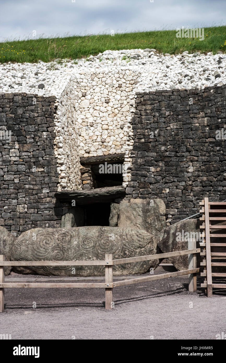 Entrance to neolithic passage tomb at Newgrange neolithic in Bru na ...