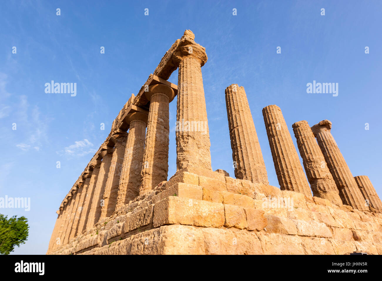 Valley of the Temples, Valle dei Templi, Greece art and architecture ...