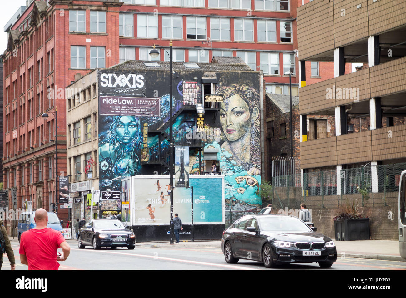 Giant mural hi-res stock photography and images - Alamy