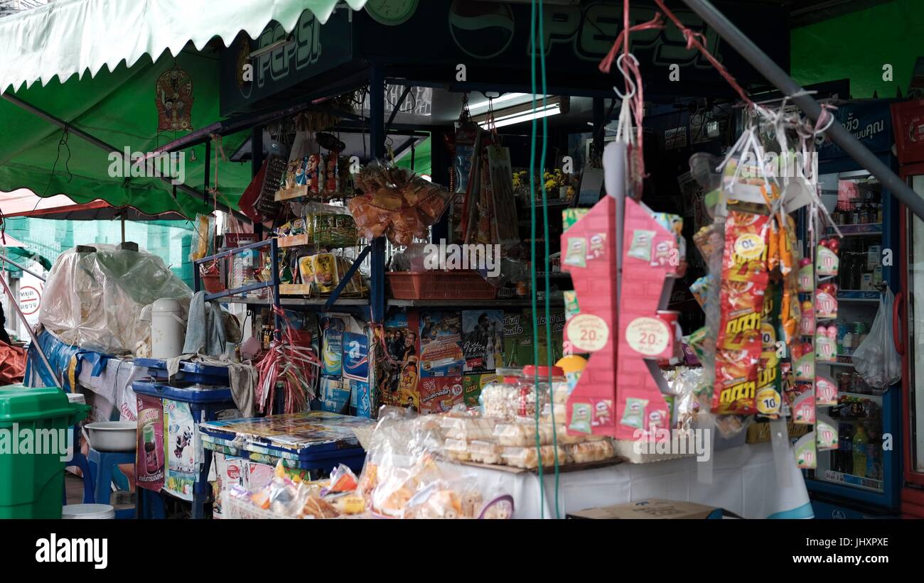 Retail variety hi-res stock photography and images - Alamy