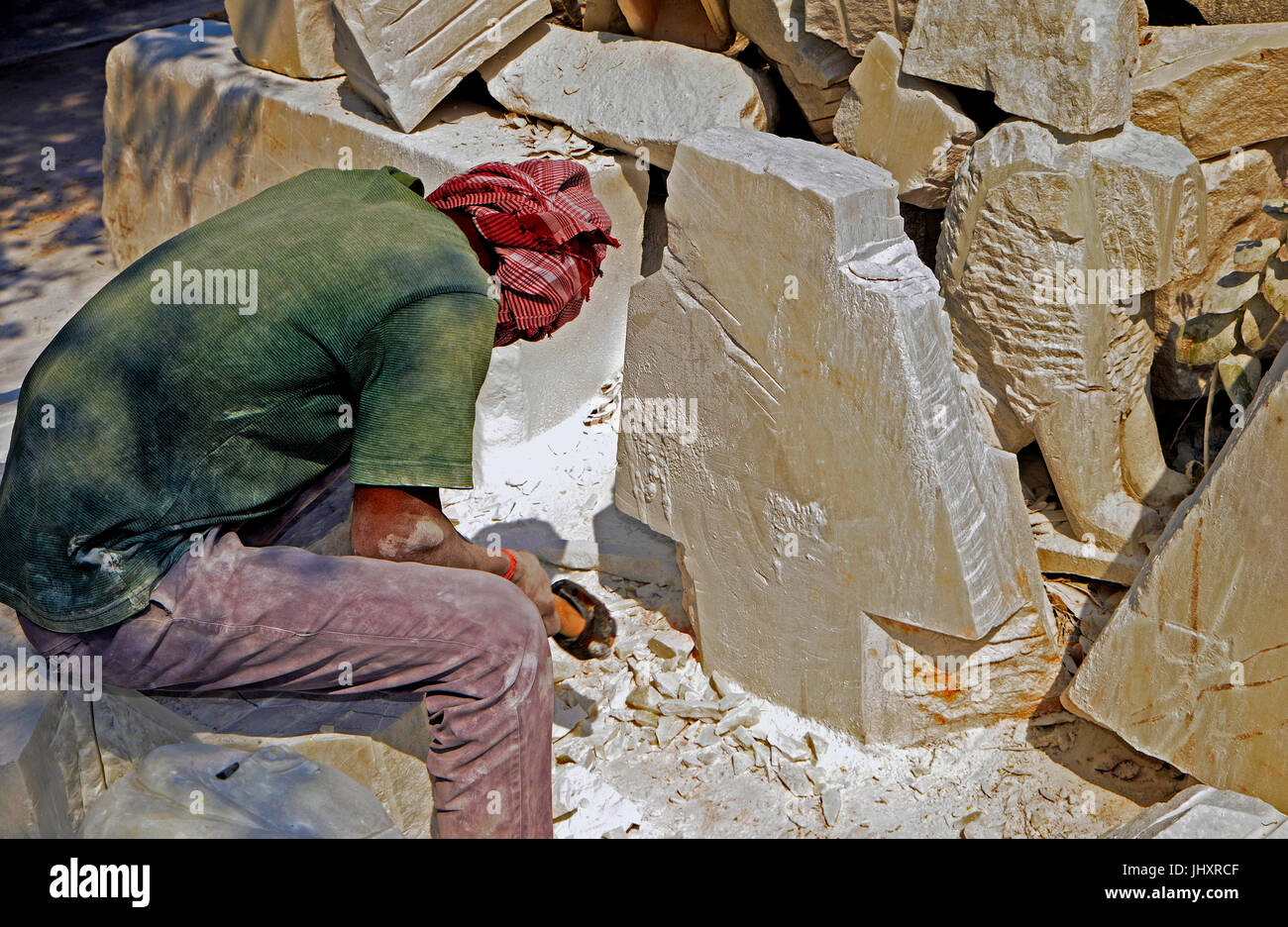 Stone carver at work Stock Photo - Alamy
