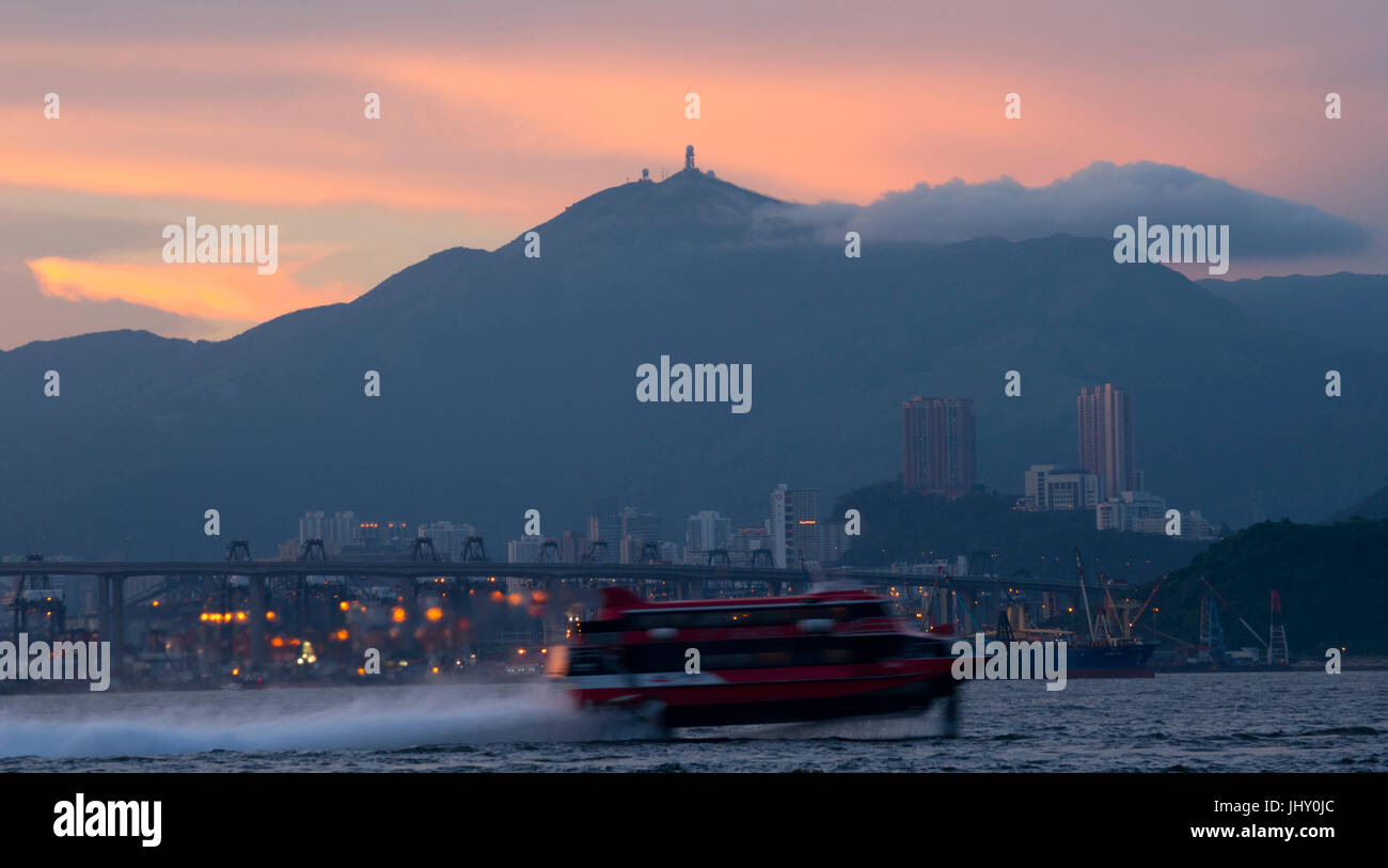 Tai Mo Shan Mountain, Hong Kong's highest peak, New Territories, Hong ...