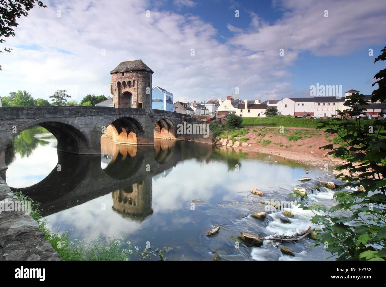 Monnow Bridge and Gate, the only remaining fortified river bridge in ...