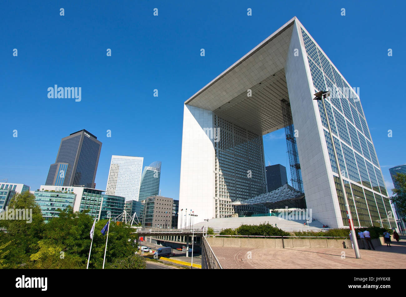 La grandee ark in the La Defense, Paris, France - La Grand ark in La ...