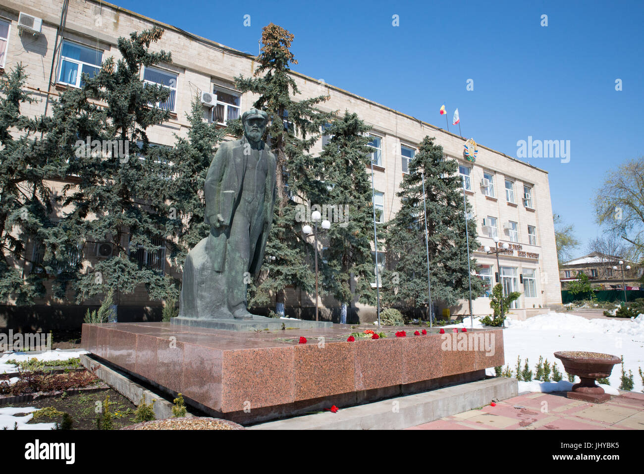 Statue of Lenin next to Gagauzia's Government building in Comrat ...