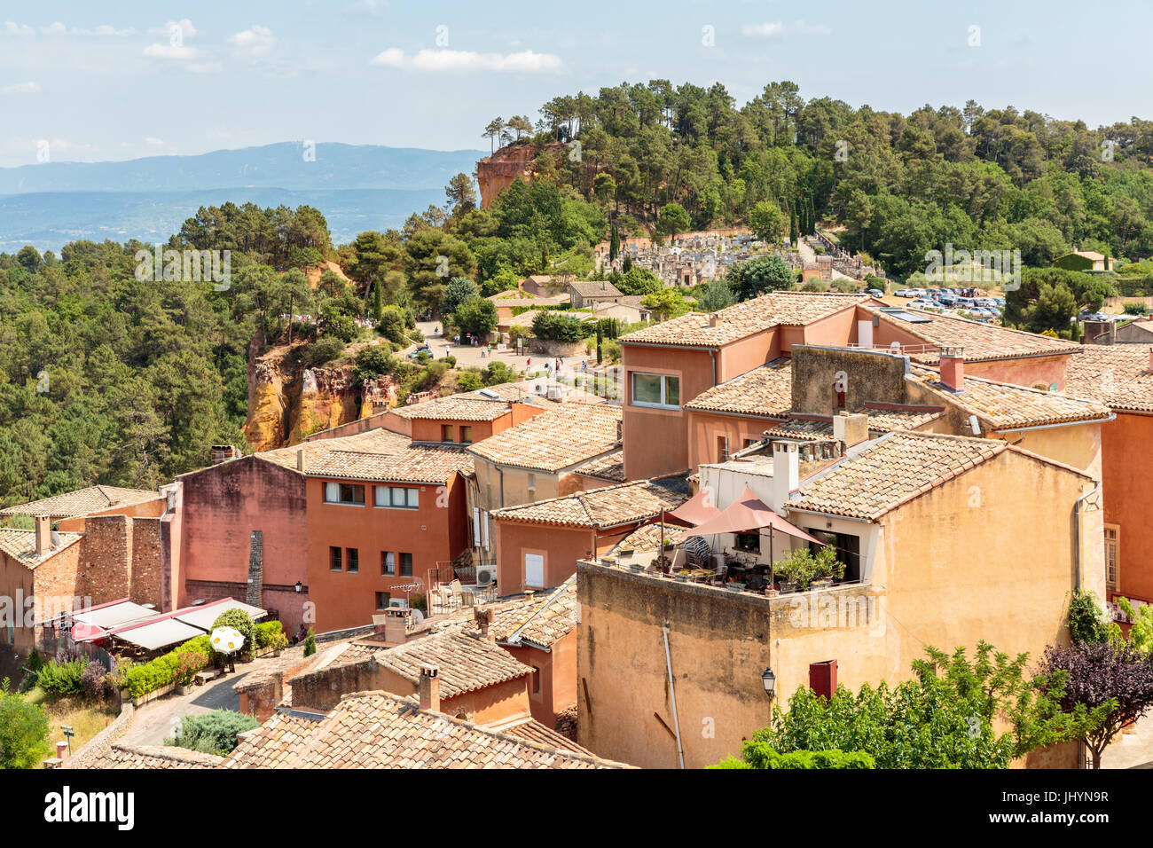 Rooftops in background hi-res stock photography and images - Alamy