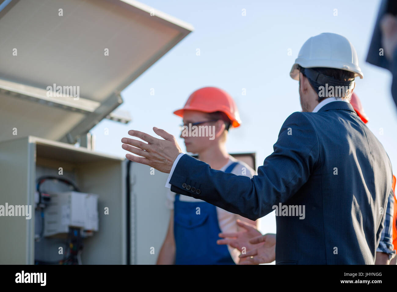 Solar panel install on hi-res stock photography and images - Alamy