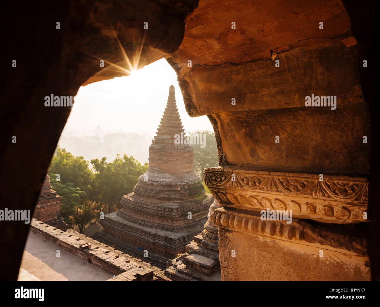 Mandalay temples hi-res stock photography and images - Alamy