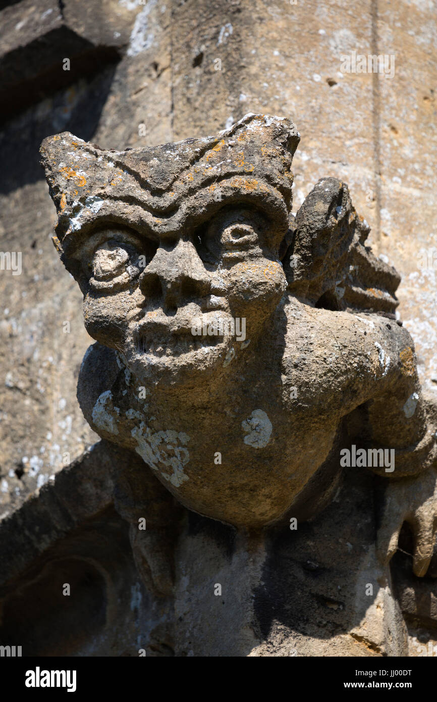 Church gargoyle hi-res stock photography and images - Alamy