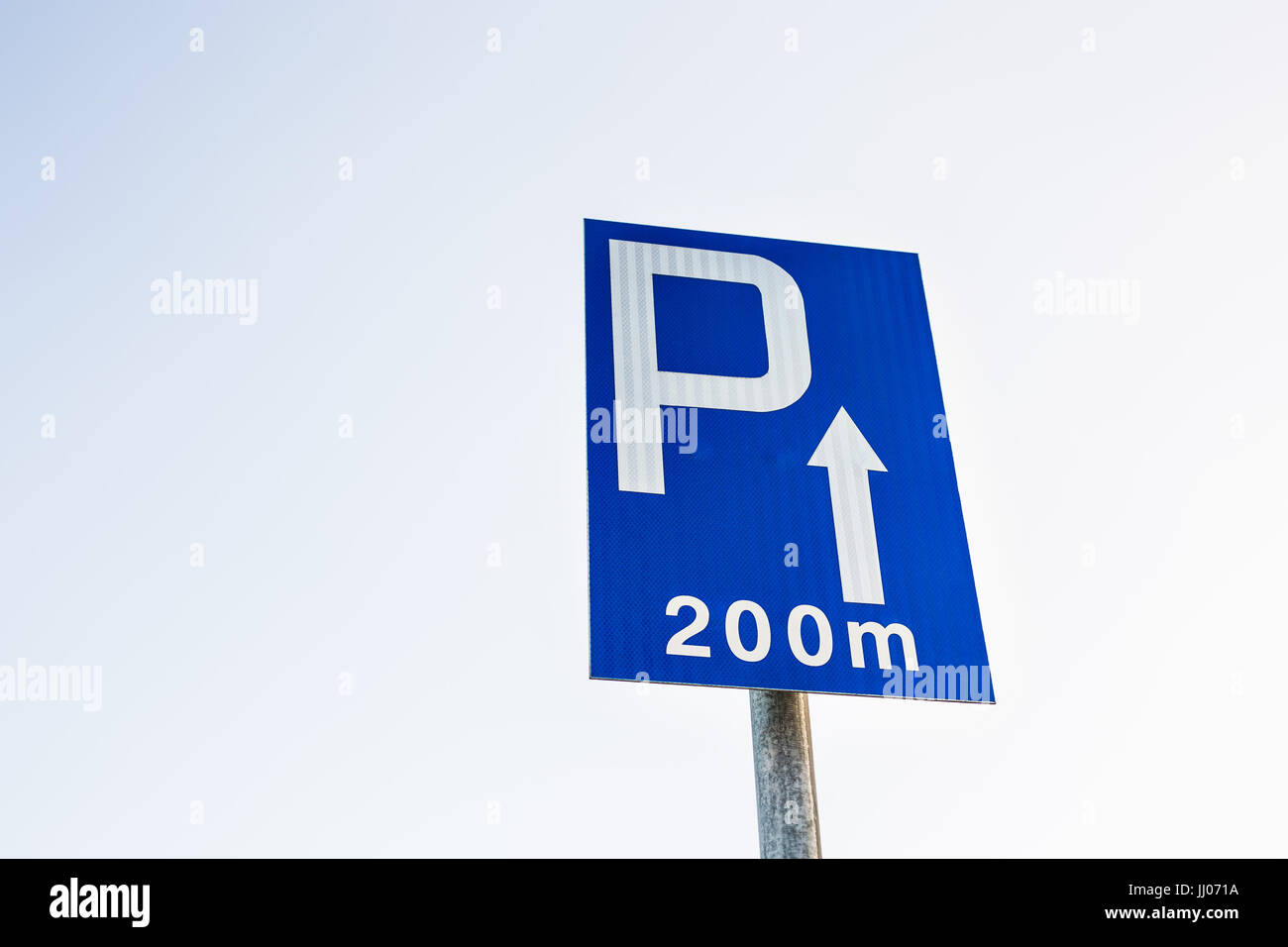 Parking sign, traffic sign board Stock Photo - Alamy