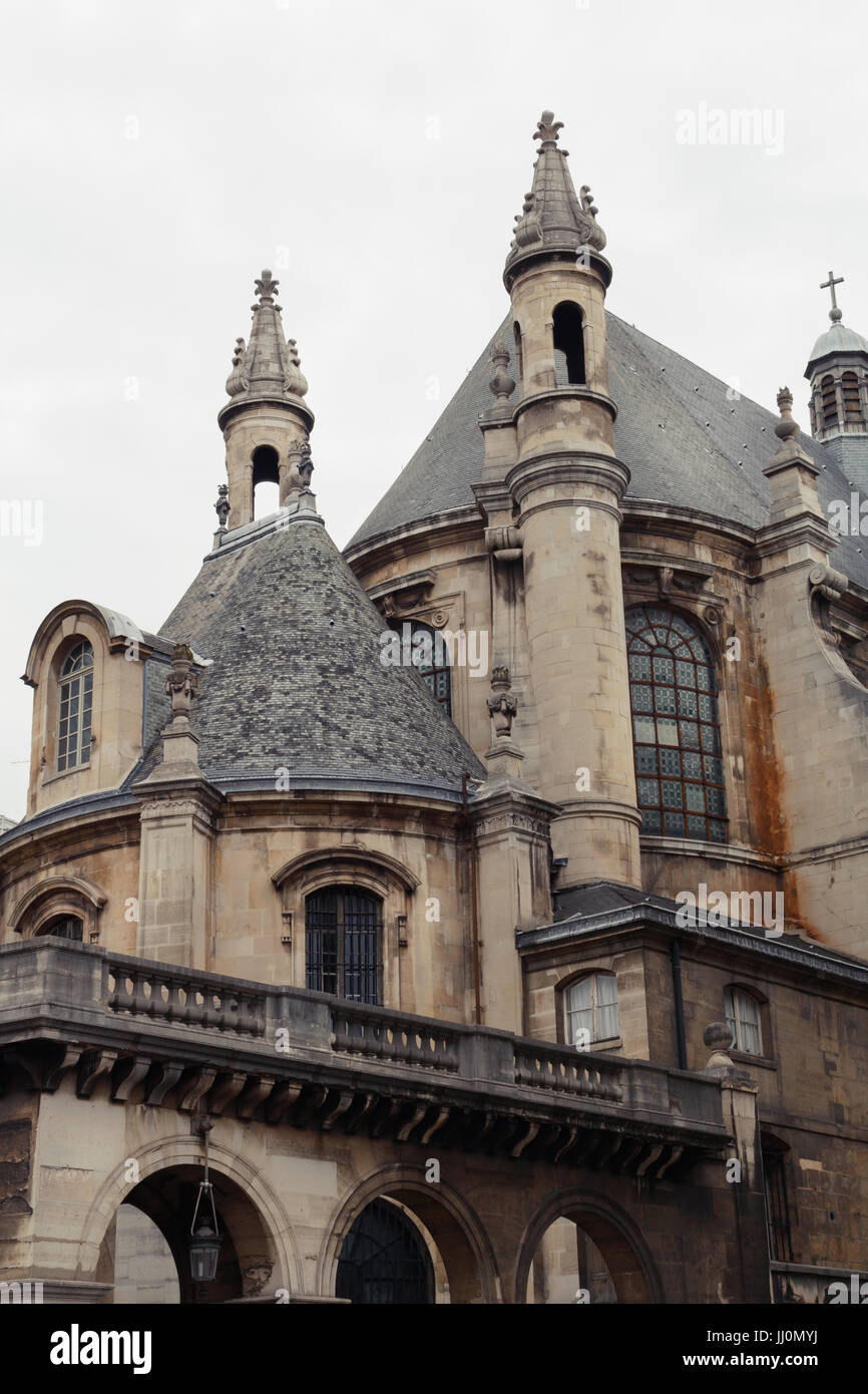 Medieval building in Paris, France Stock Photo - Alamy