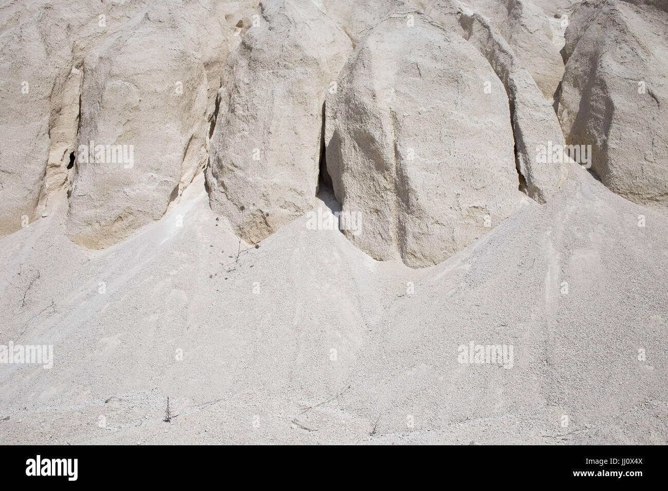 White limestone minerals Stock Photo - Alamy