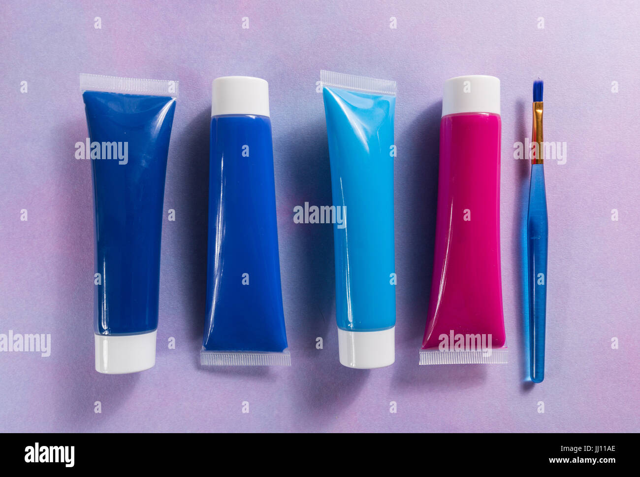 Blue, indigo, cobalt, pink colours - home or office interieur design ...