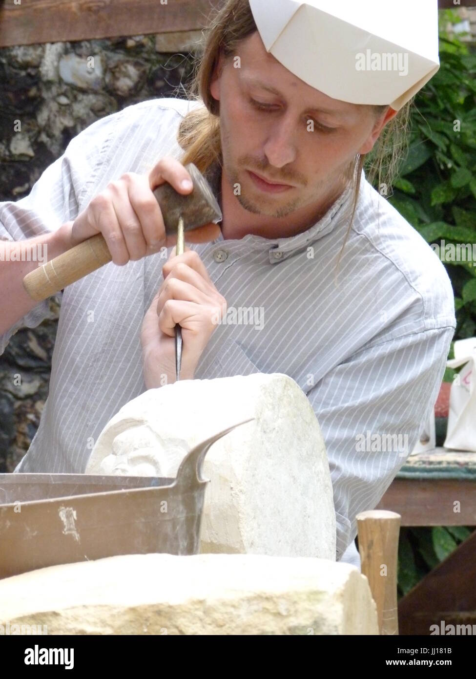 Masons and stone hi-res stock photography and images - Alamy