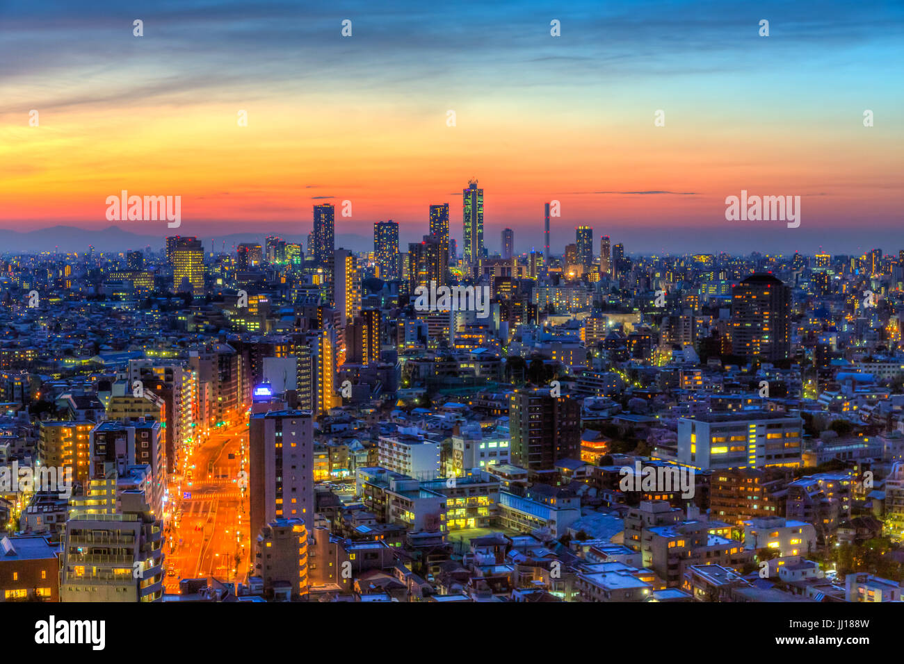 The city skyline at sunset from the Bunkyo Civic Center Building at ...
