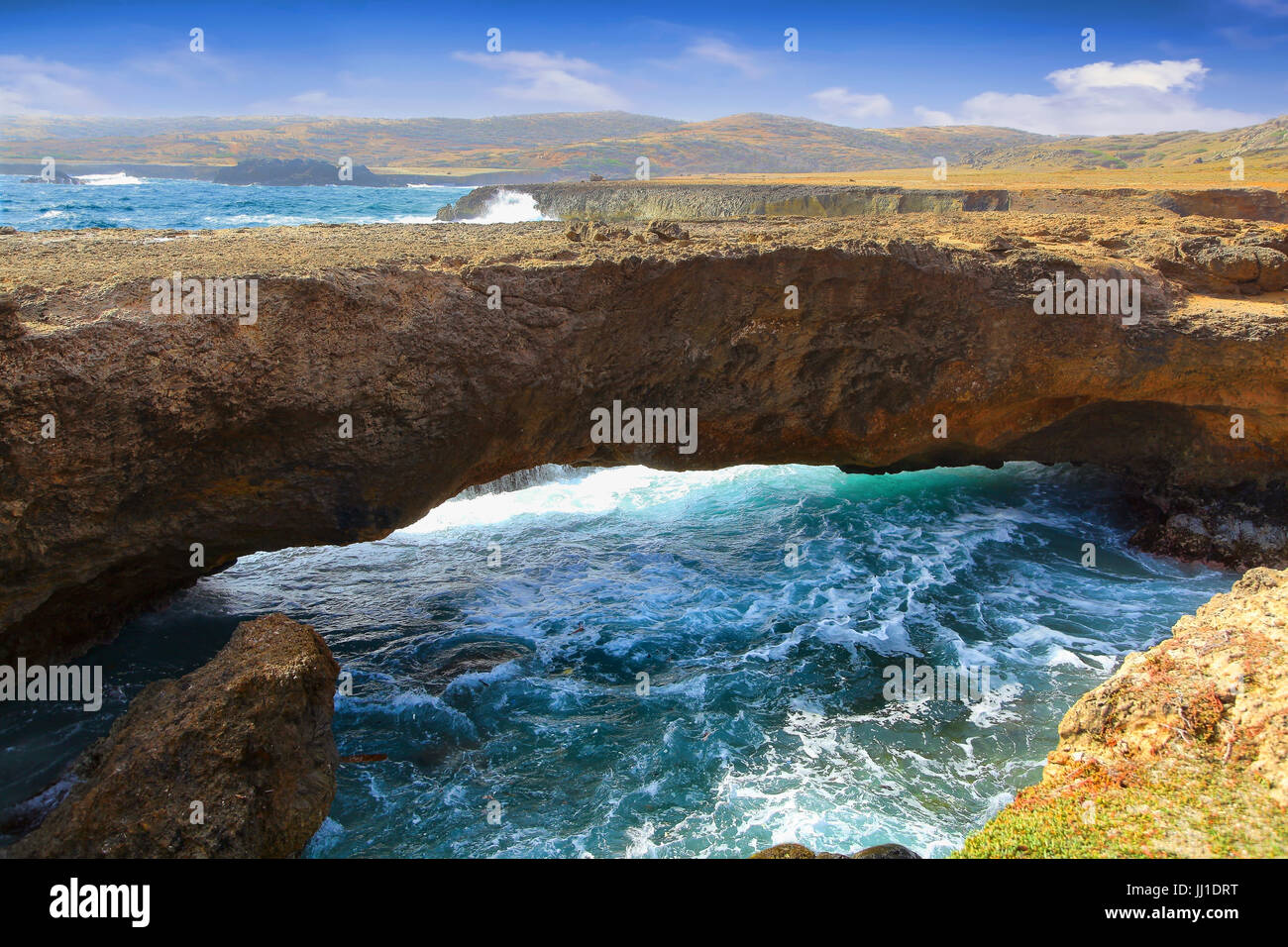 Aruba natural bridge hi-res stock photography and images - Alamy