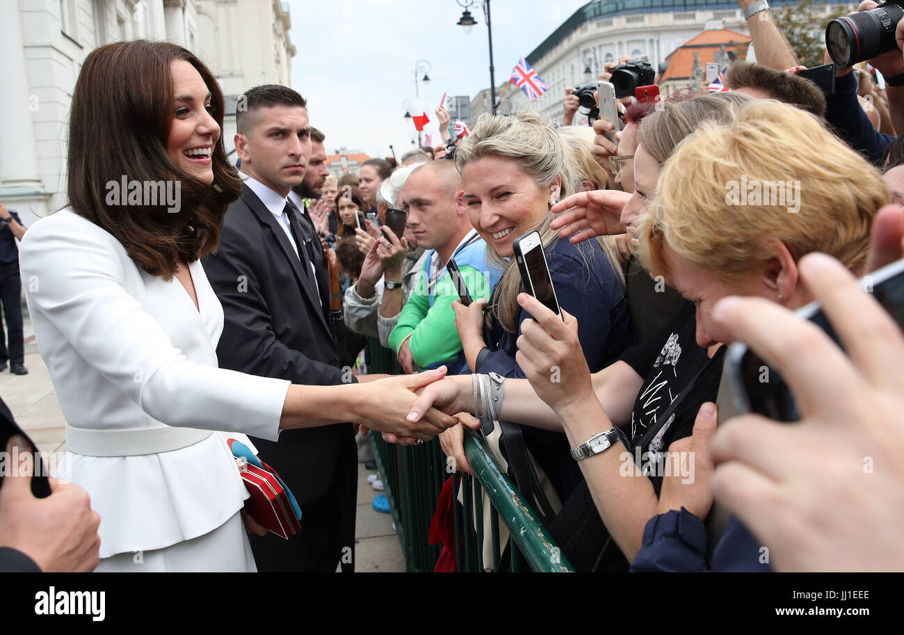 The Duchess of Cambridge meets wellwishers with Poland's First Lady ...