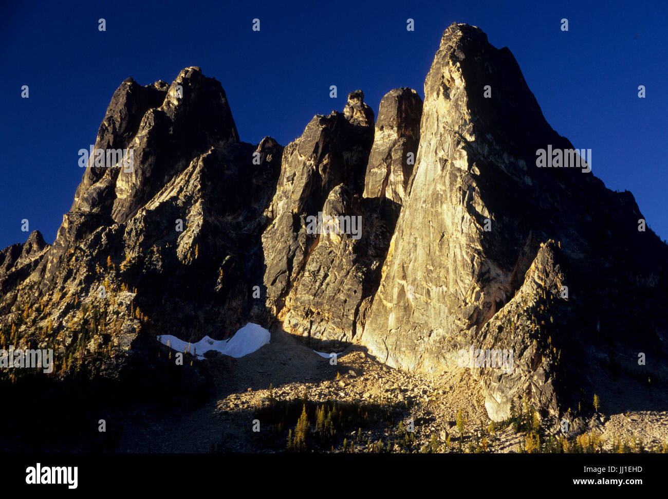 Liberty bell mountain from north hi-res stock photography and images ...