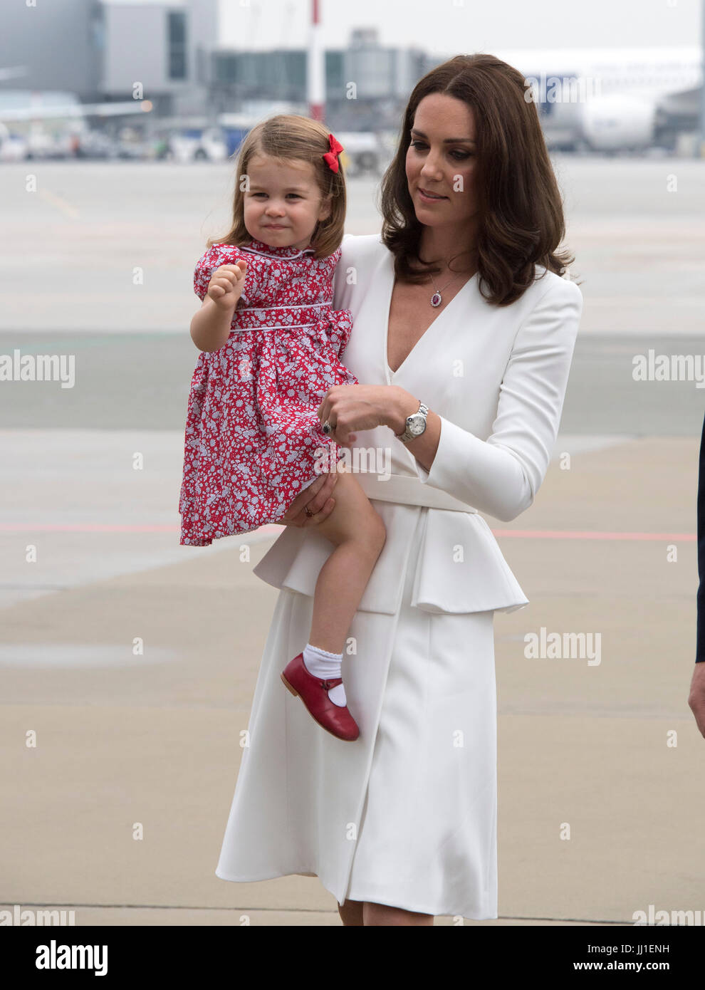 The Duchess of Cambridge at Warsaw's Chopin Airport with Princess ...