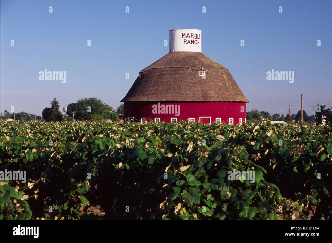 Marble Ranch round barn outside Grandview, Yakima County, Washington ...