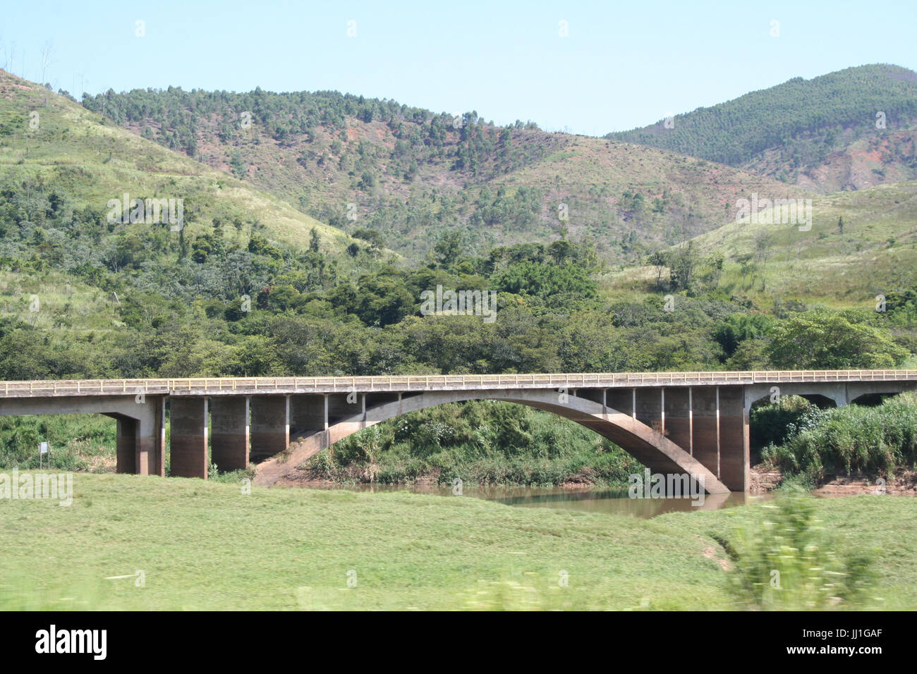 Bridge navigation mountain river hi-res stock photography and images ...