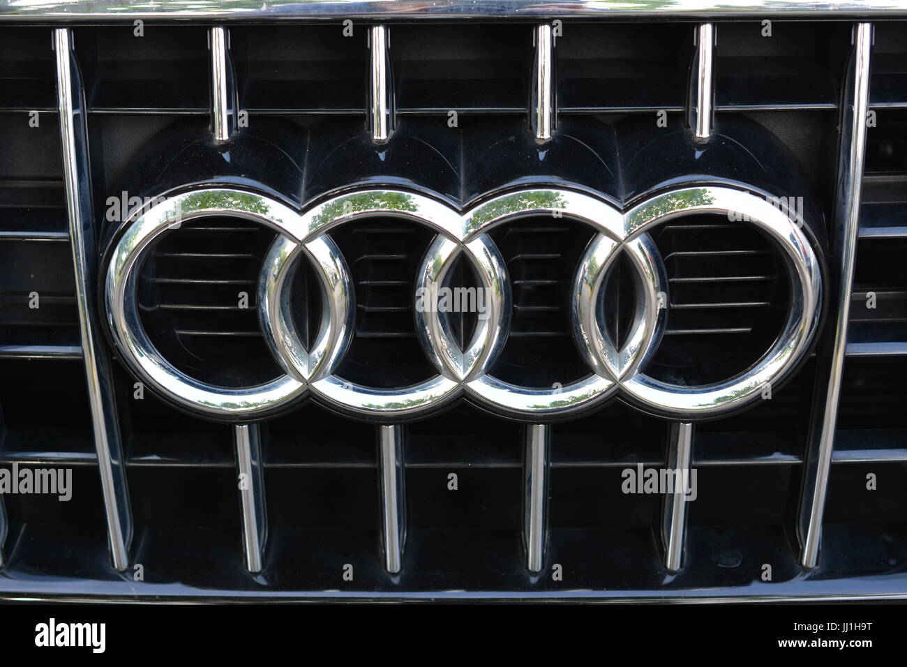 Audi car logo Stock Photo - Alamy
