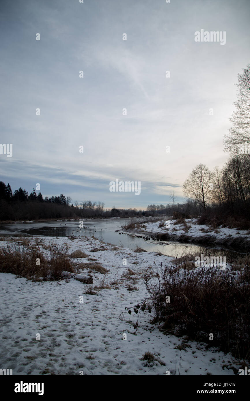 Snowy lake hi-res stock photography and images - Alamy