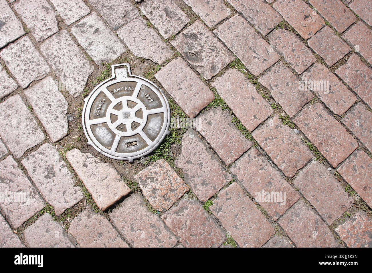 Culvert lid hi-res stock photography and images - Alamy