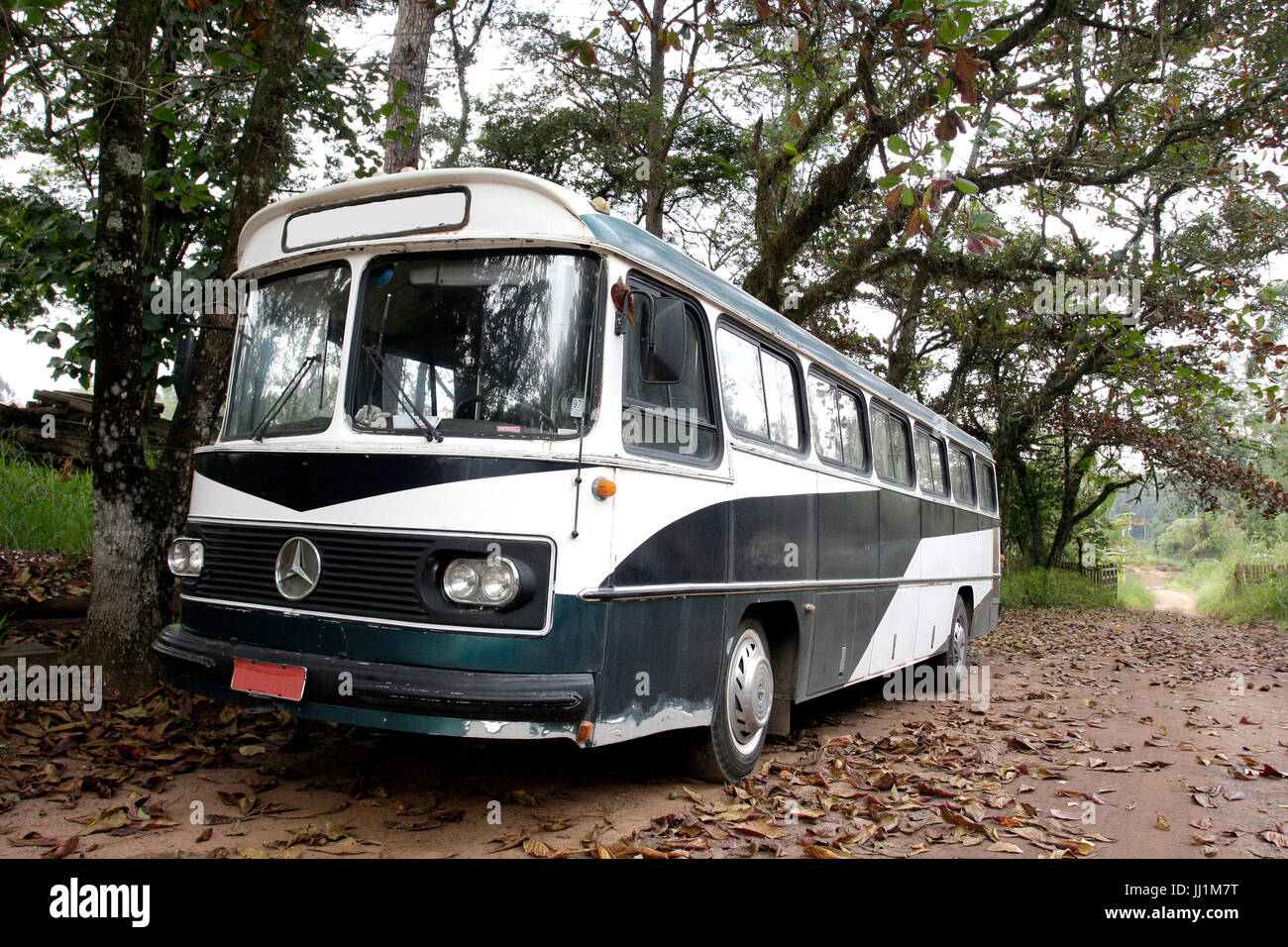 Bus, Dirt road, Brazil Stock Photo - Alamy