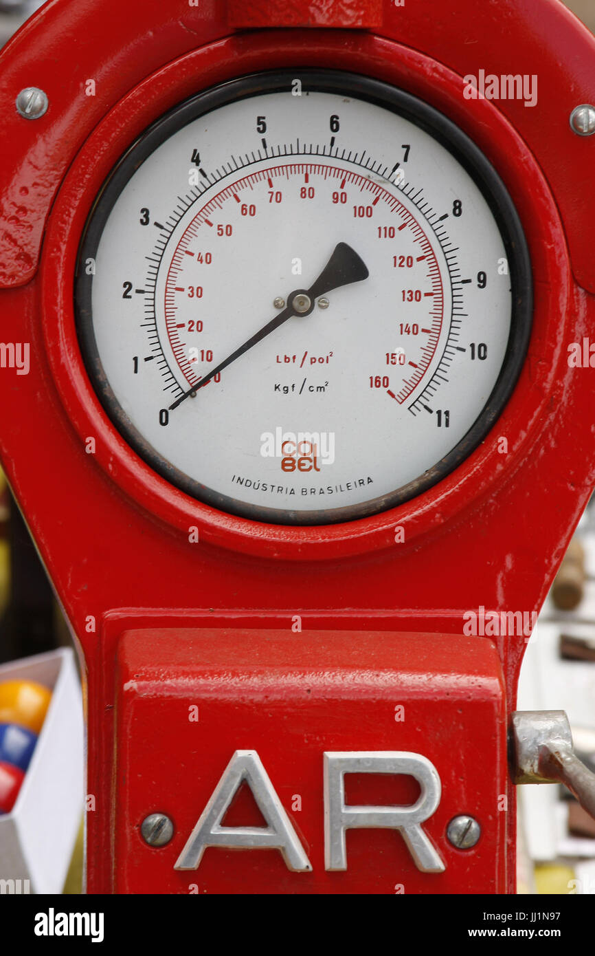 Compressors hi-res stock photography and images - Alamy