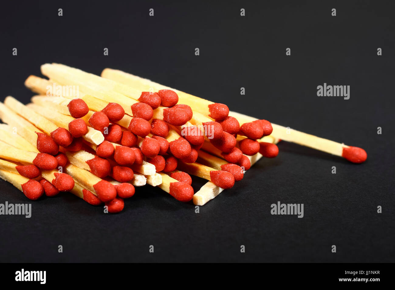 Black matchsticks hi-res stock photography and images - Alamy